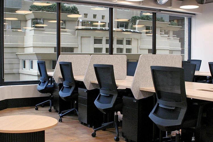 10 Reasons why desk screens are essential for productivity in the work